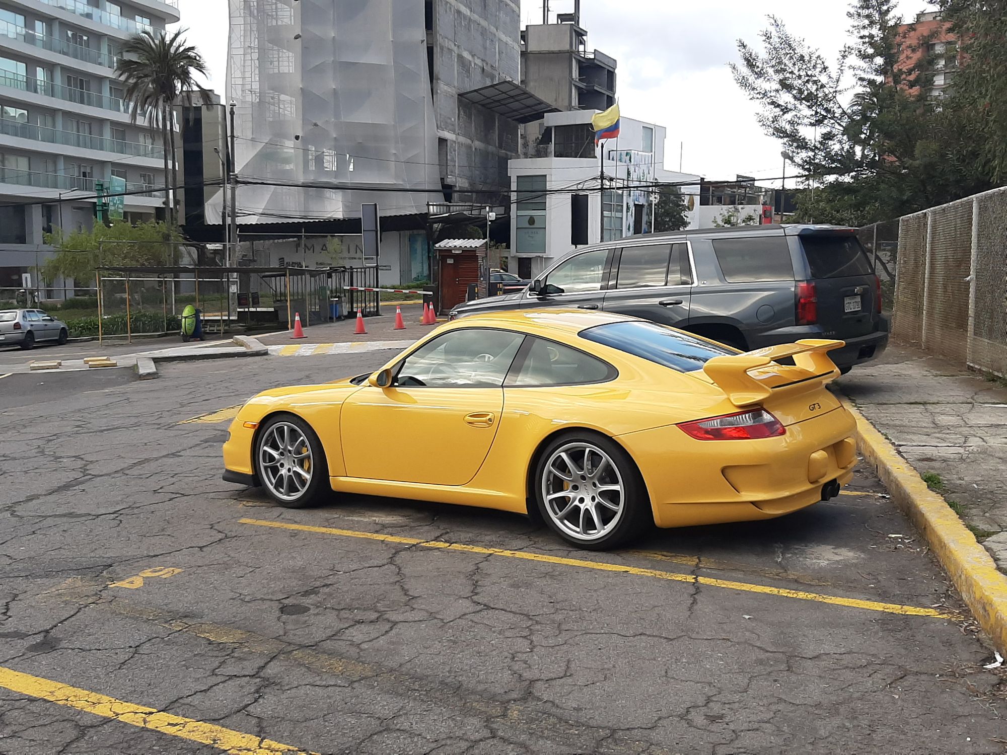 David - Autos de Lujo EC